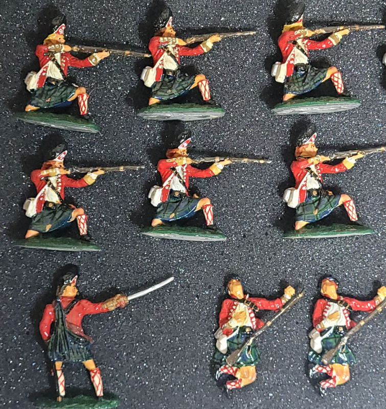 Napoleonic War : Scottish Riflemen Toy Soldier Lead Miniatures