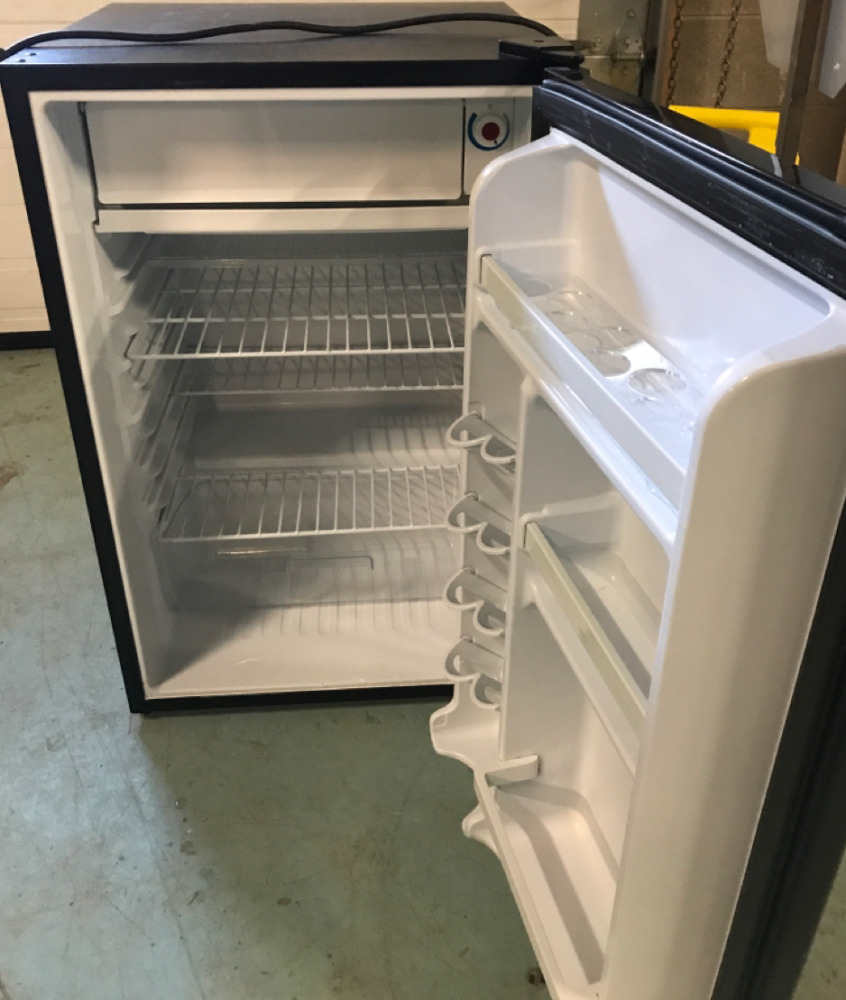 32”x25” Danny Premiere Mini Fridge