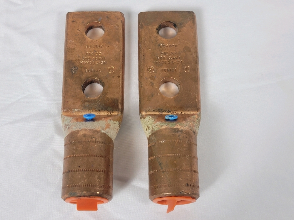 Two (2) Burndy Copper Grounding Lugs . Model YGHA34-2N , DIE 22 , 500 Kcmil