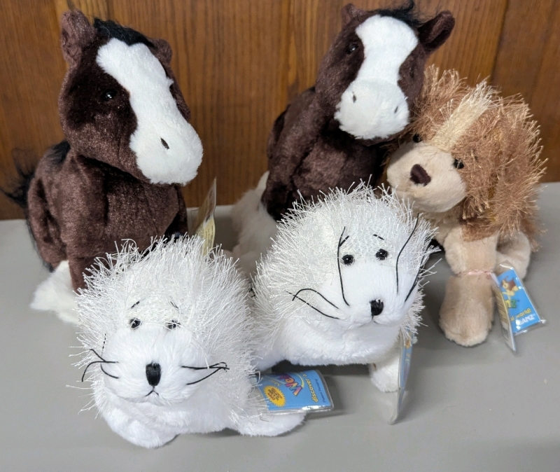 11 Assorted Webkins All with Codes. Includes Dogs Horses & More!